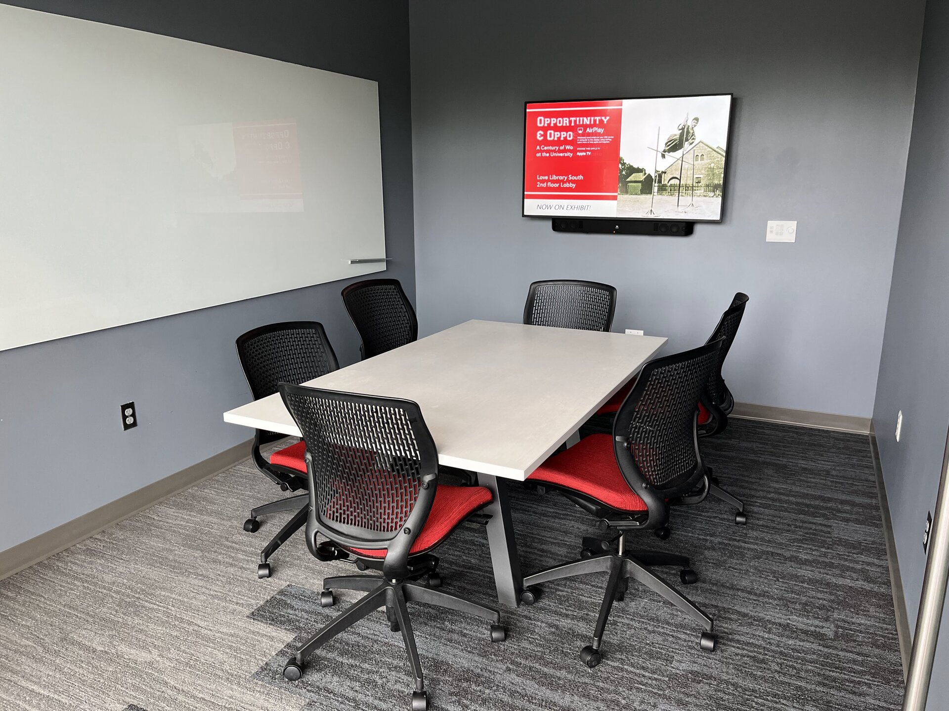 Dinsdale Family Learning Commons Study Spaces | Libraries | Nebraska